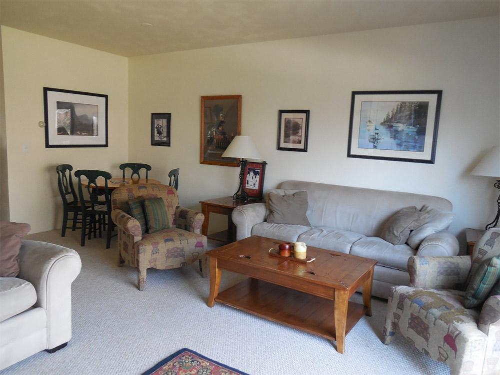 1102 Forbes Lane | Hidden Valley, PA Getaways: Vacation Rentals